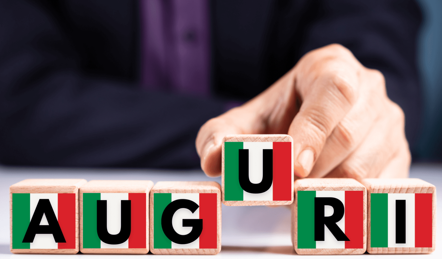 ¿QUÉ SIGNIFICA LA PALABRA ITALIANA AUGURI? - ¡Descúbrela!